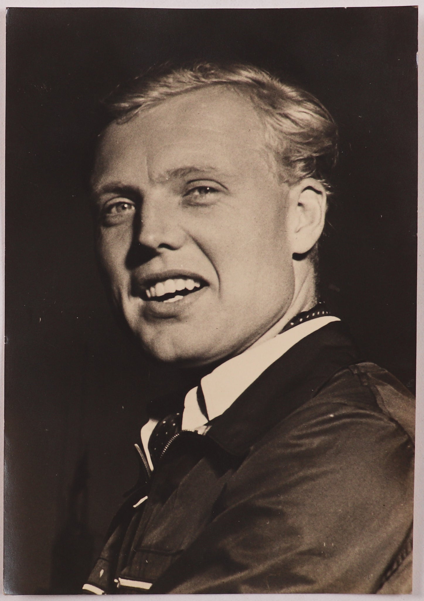 Werkspostkarte mit Schreiben von Enzo Ferrari an Dino und Laura Ferrar ...